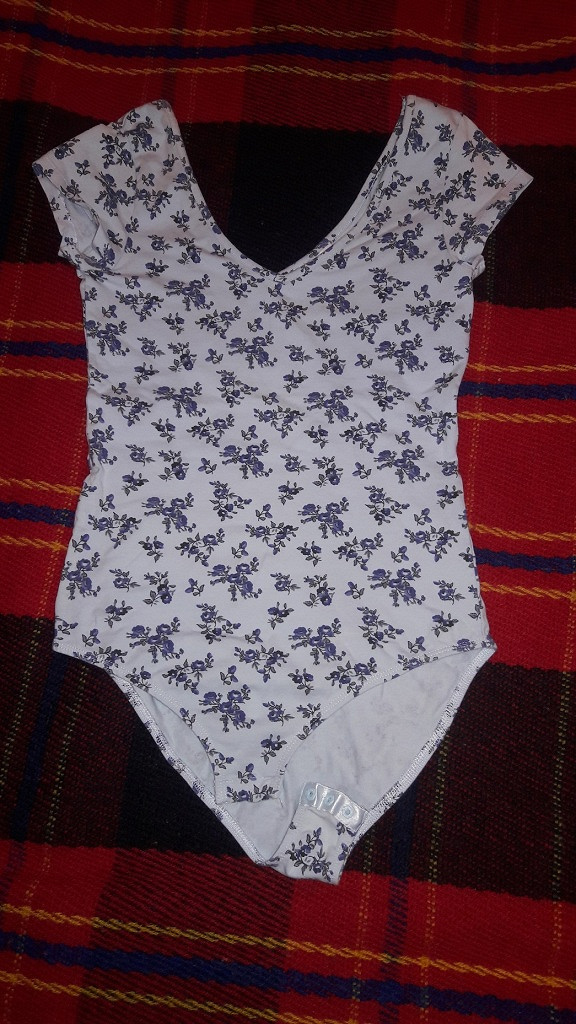 Футболка — боди 40-42 (XS) в дар (Киев). Дарудар