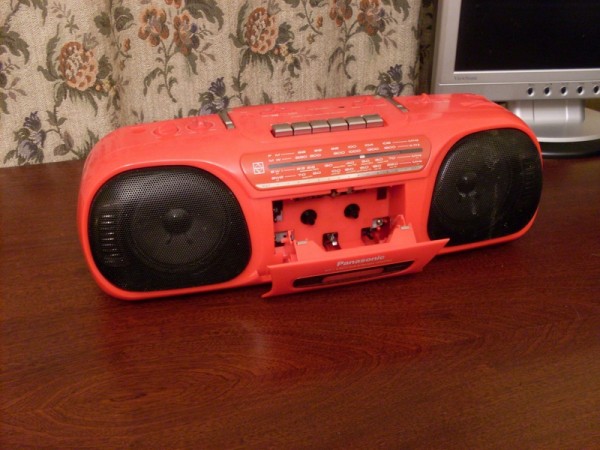Магнитола Panasonic RX-FS430 в дар (Москва). Дарудар