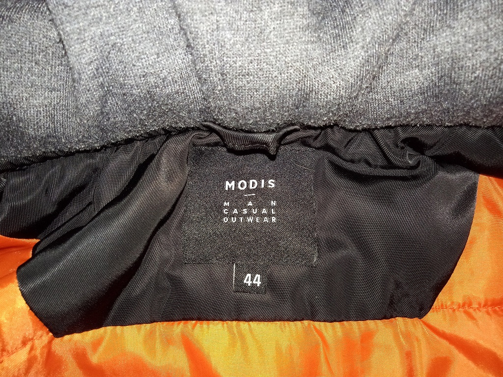Мужская куртка-бомбер Modis (44) в дар (Москва). Дарудар