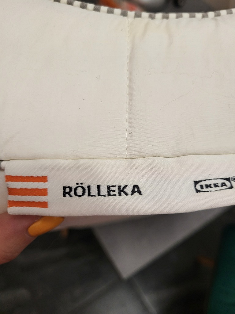 Две подушки ikea ортопедические в дар (Москва). Дарудар