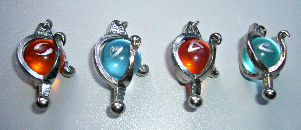 Кулоны WITCH в дар (Санкт-Петербург). Дарудар