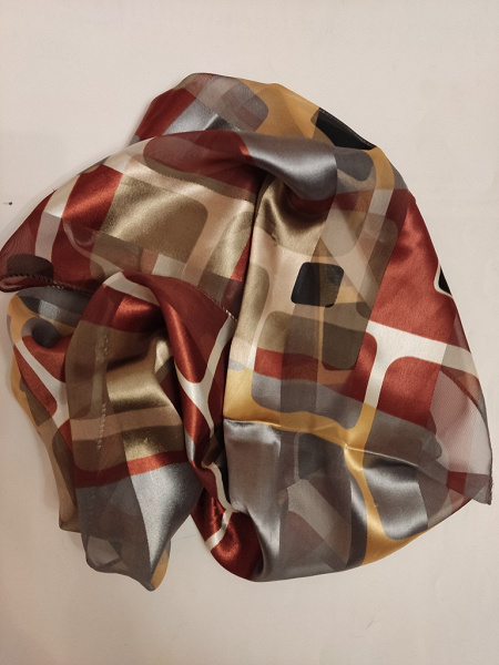 Шелковый шарфик в дар (Москва). Дарудар