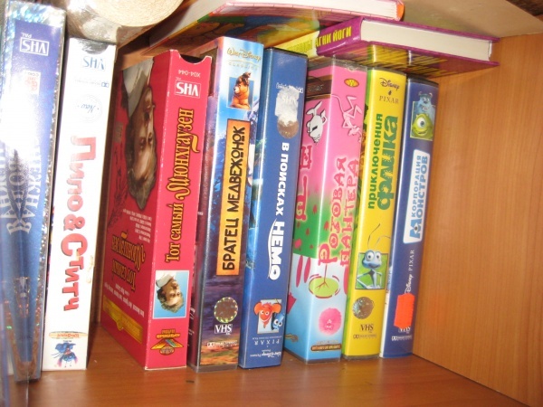 Детские видеокассеты VHS в дар (Москва). Дарудар