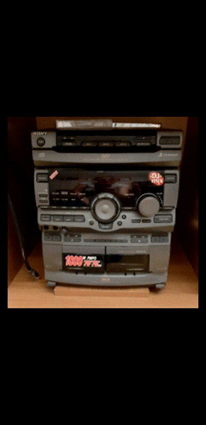 Музыкальный центр Sony MHC-GR7 с нюансами в дар (Москва). Дарудар