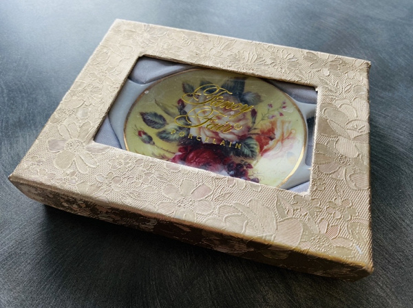 Блюдце-подставка для чайных пакетиков в дар (Москва). Дарудар