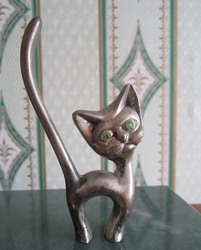 Кошка с изумрудными глазами в дар (Челябинск). Дарудар