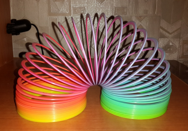 Игрушка Пружинка в дар (Раменское). Дарудар